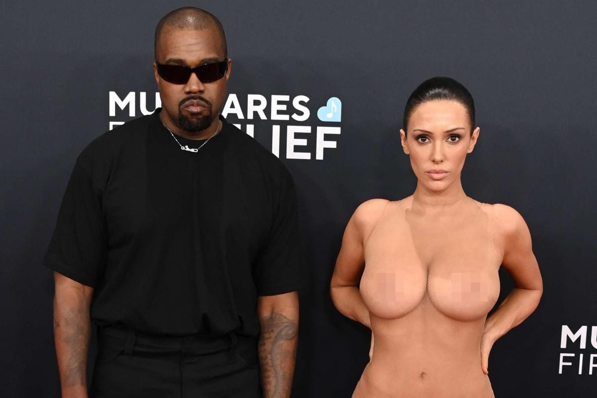 Kanye West’s Wife Bianca Censori Shocks in Nude Grammys Outfit